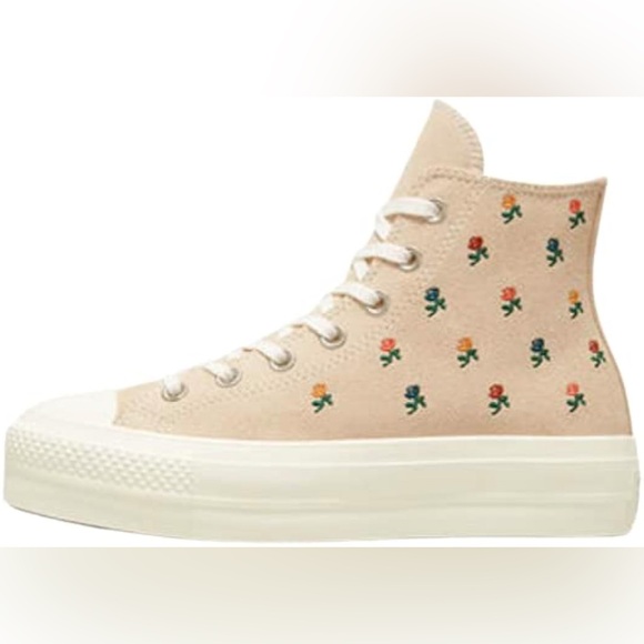 Converse | Shoes | Converse Chuck Taylor All Star Lift Platform High ...